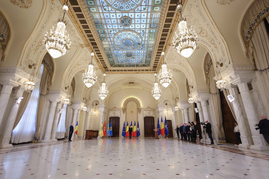 Noul ministru al Educației și Cercetarii, Mihai Dimian, a depus...