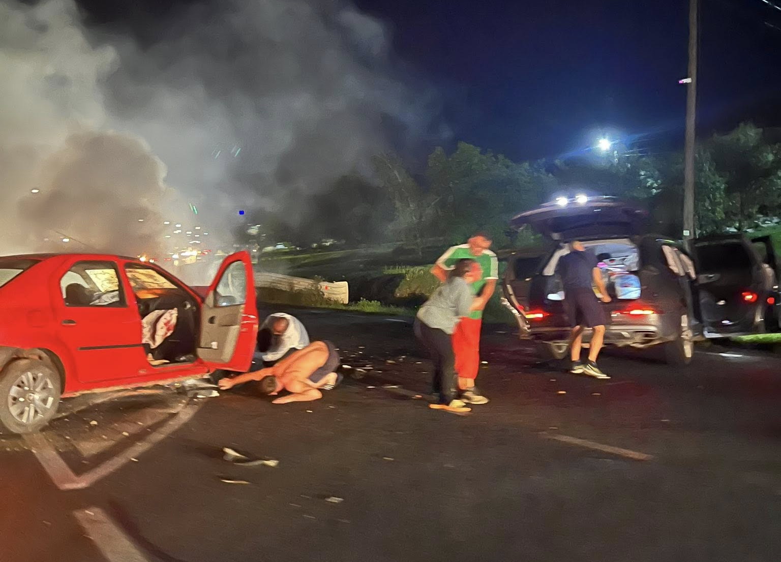 Accident grav pe DN 76, in Bihor: doua masini s-au lovit, una a luat...