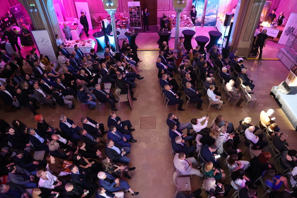IMAGINI LIVE: Gala BIHOREANUL 25: Umor, „impunsaturi” și emoție...